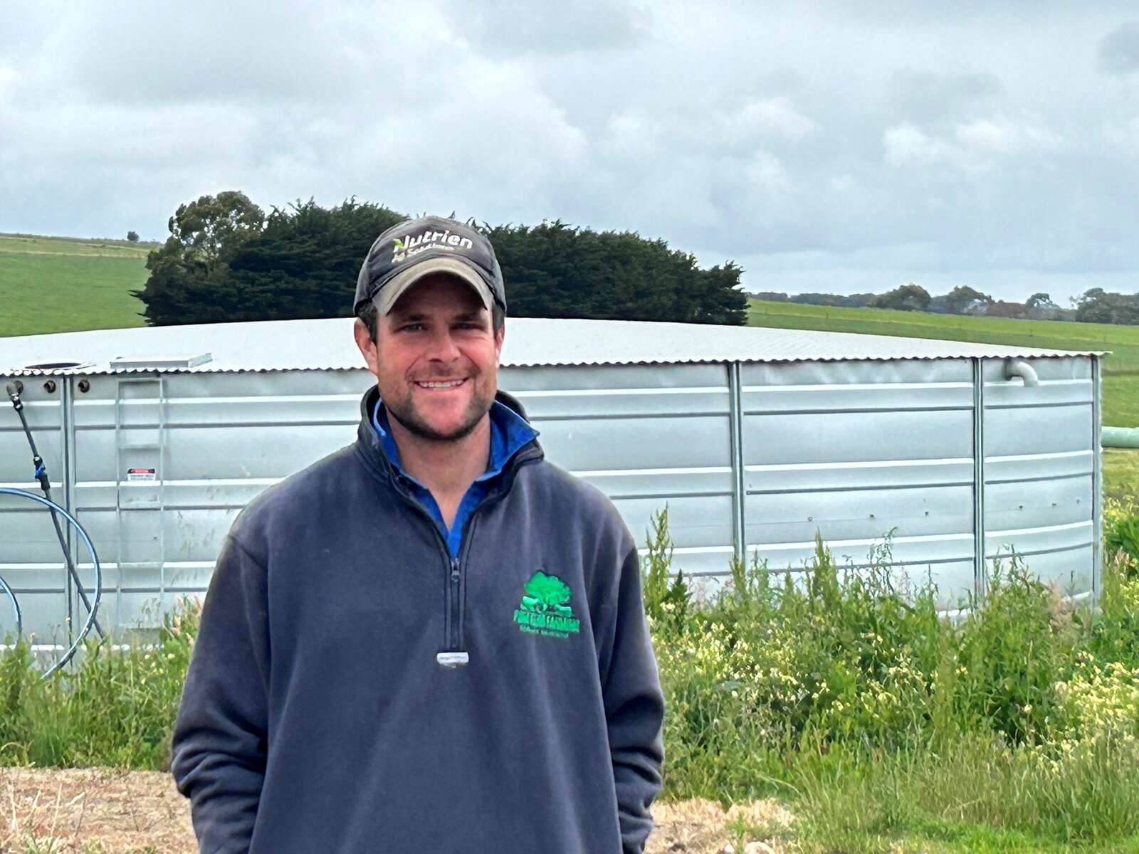 Getting by with a little help from their friends | Dairy News Australia