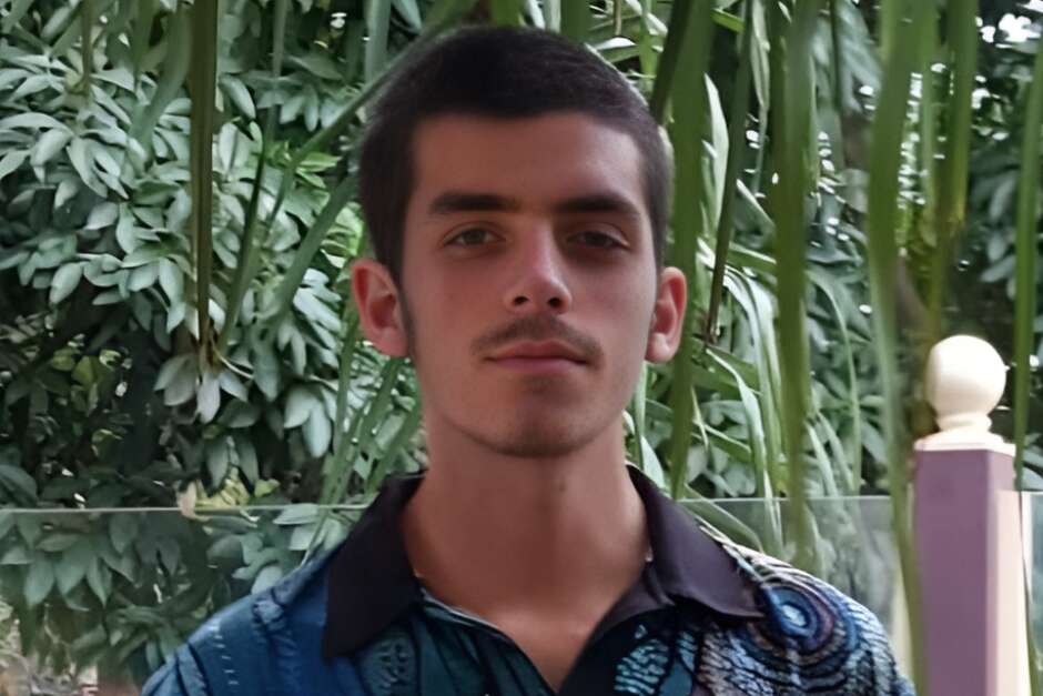 Benalla hero runs into burning house to save dogs — now he needs your help | Benalla Ensign