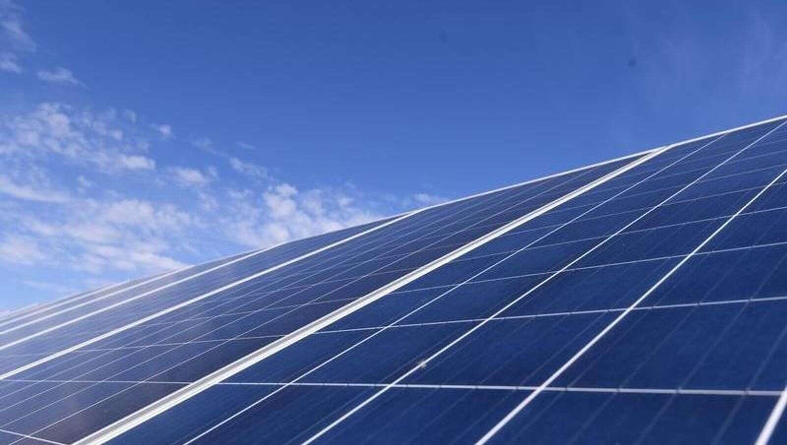 Fire shuts down Cohuna solar farm | Country News