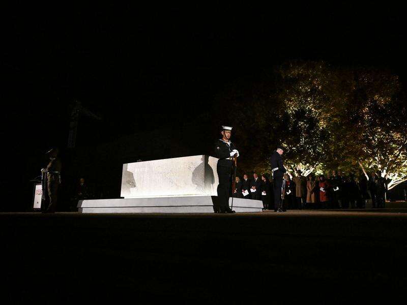 Dawn services held across nation to honour Anzacs | Country News
