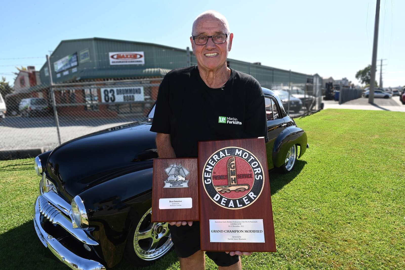 Mackin wins Holden FX-FJ Nationals | Benalla Ensign