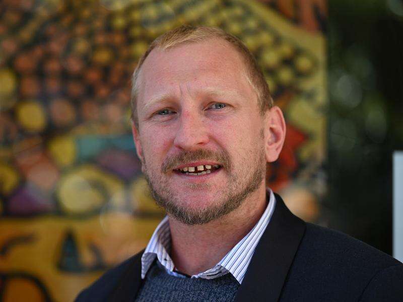 Keneally's son to fight evidence charge | Country News