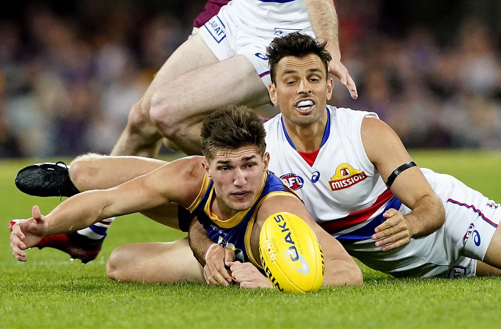 Rams sign legends | Shepparton News