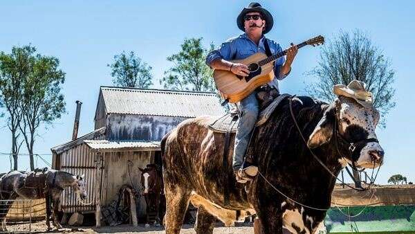 Fireworks back for Shepparton Show | Country News