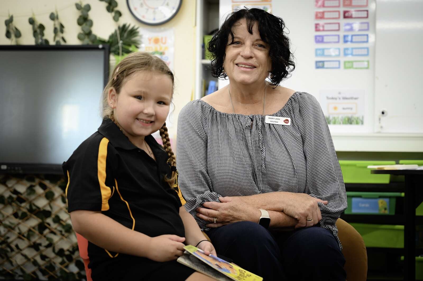 Put your hand up to help kids read | Dairy News Australia