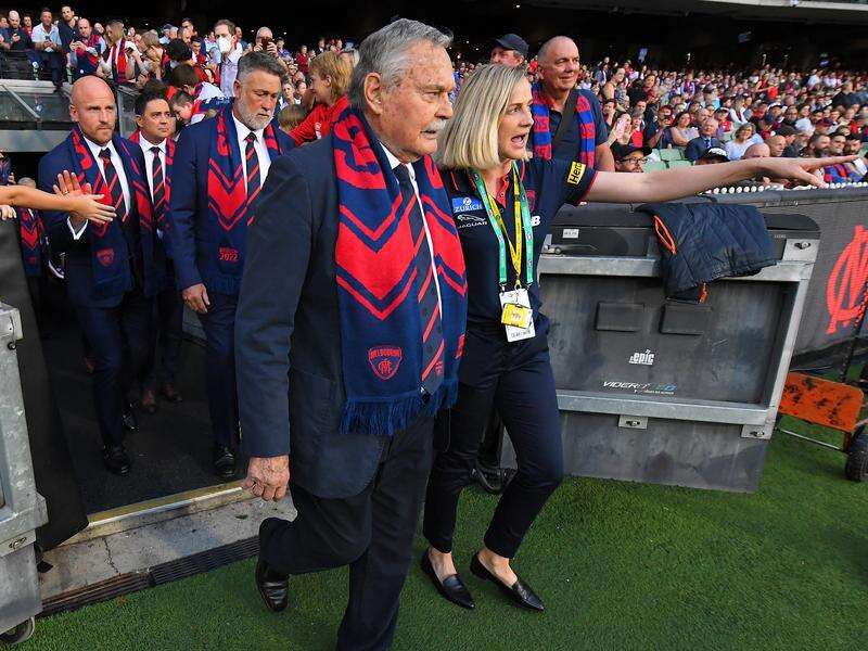 Australian sporting icon Ron Barassi has died, aged 87 | Kyabram Free Press