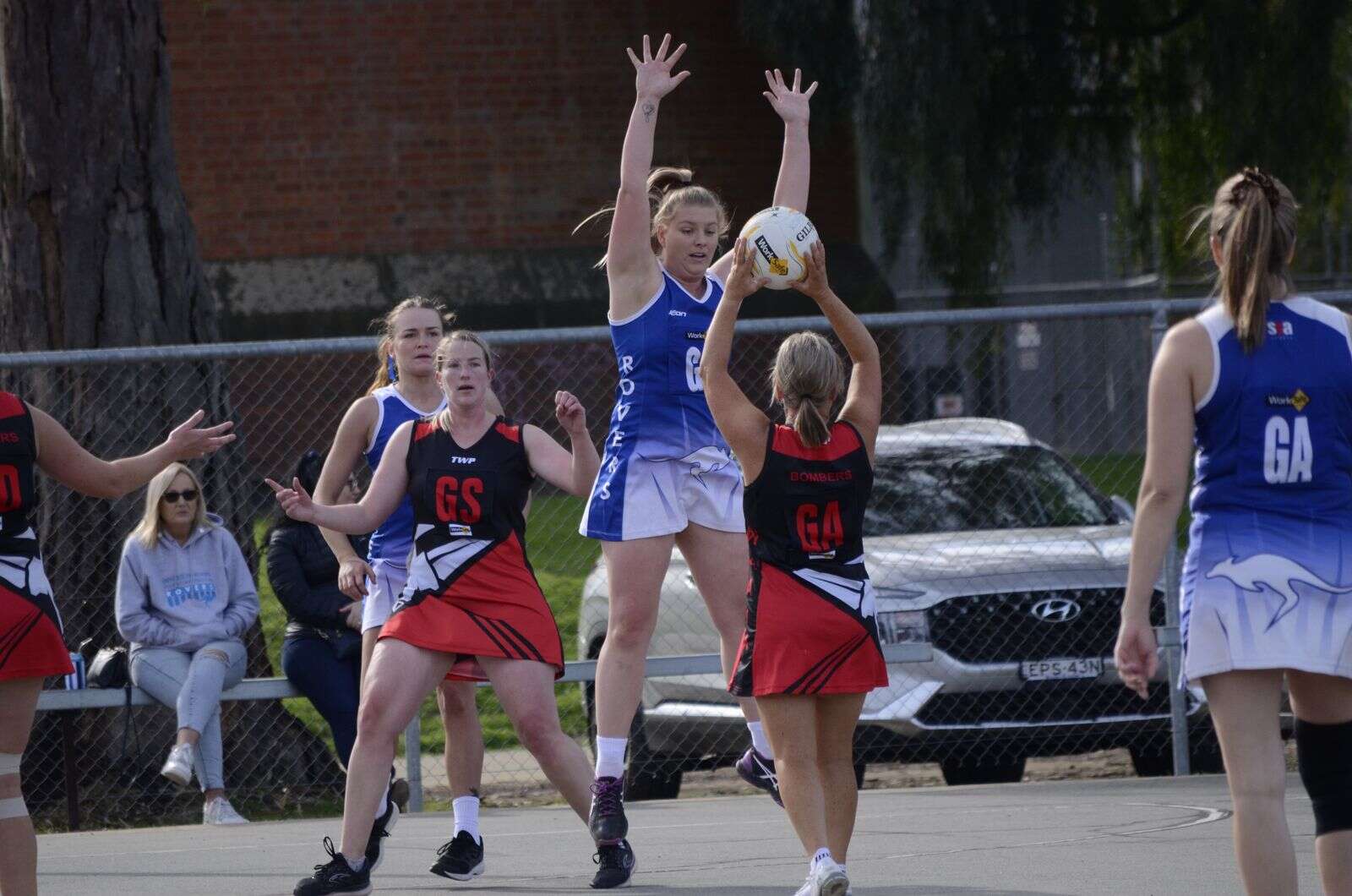 Improvement shown by Rovers on court | Deniliquin Pastoral Times