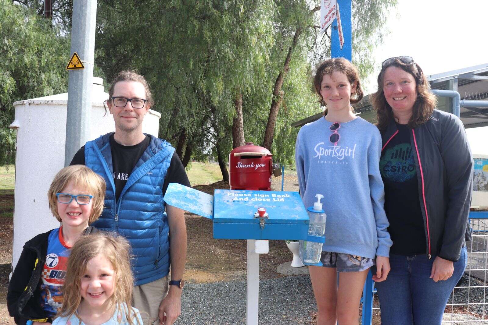 Kyabram Water Tank Mural is attracting signatures | Kyabram Free Press