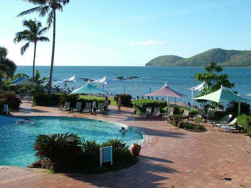 Resort owners not liable after man urinated on workmate | Country News