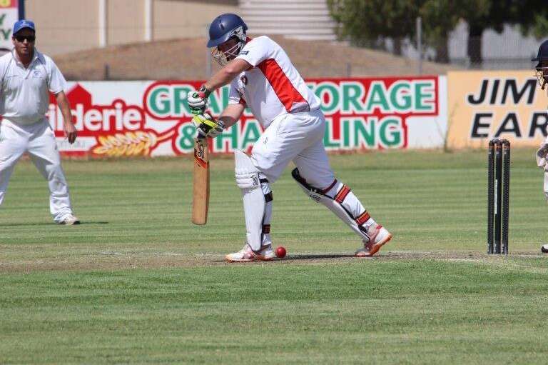 Deni beaten with only six balls to go | Deniliquin Pastoral Times