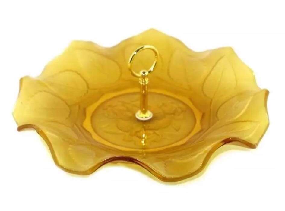 Discover rare vintage amber glass at exhibit | Country News