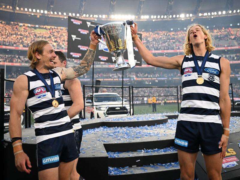 Geelong young gun De Koning re-signs | Dairy News Australia