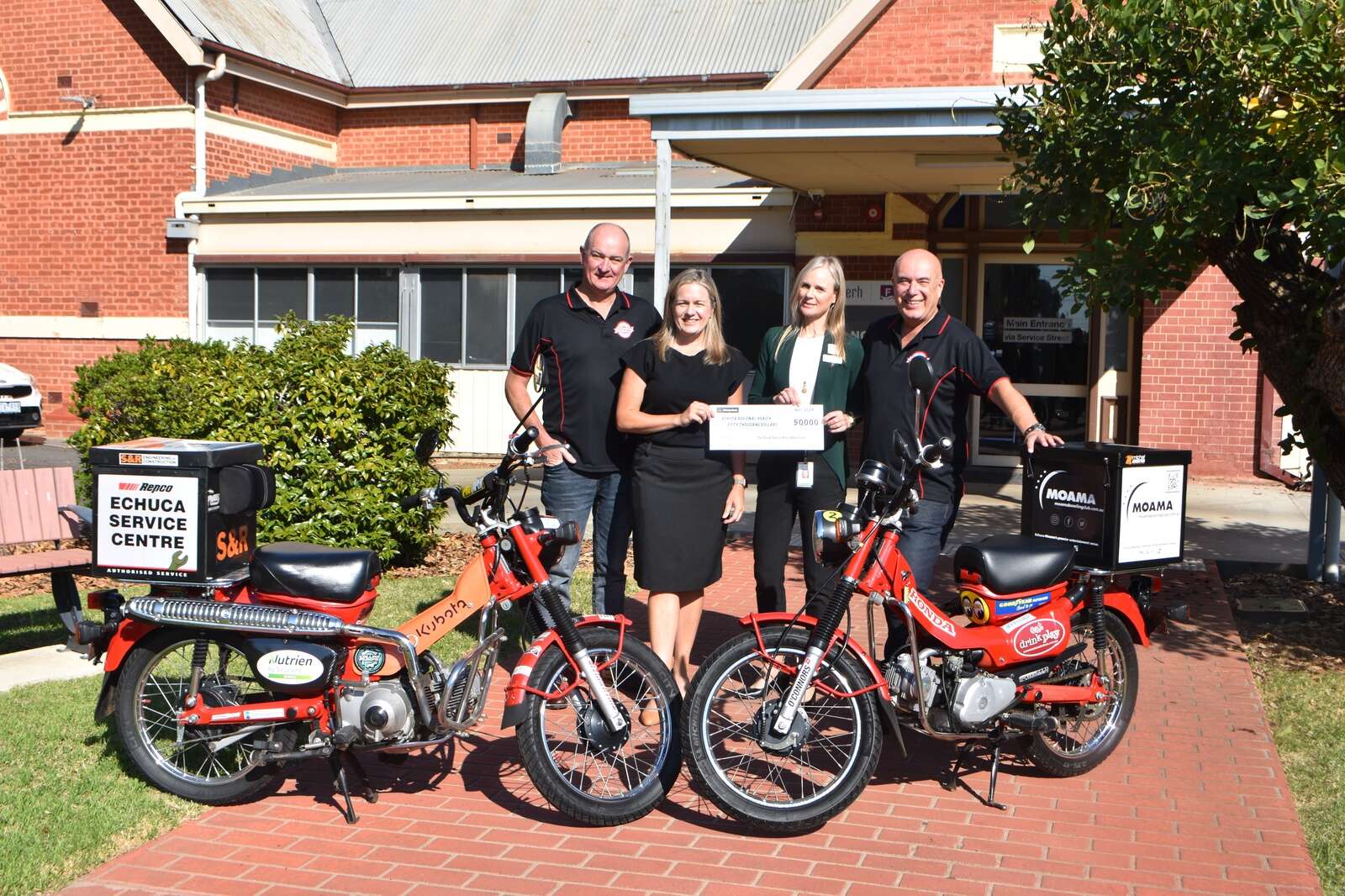 Thousands raised for ERH thanks to ‘postie bikes’ | Shepparton News