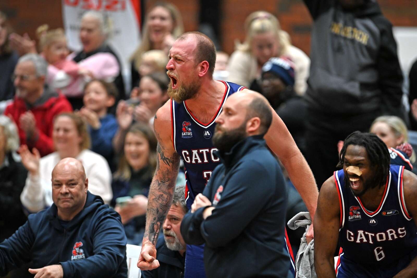 Red-hot Gators destroy Keysborough, go 1-0 up in semi-final series ...