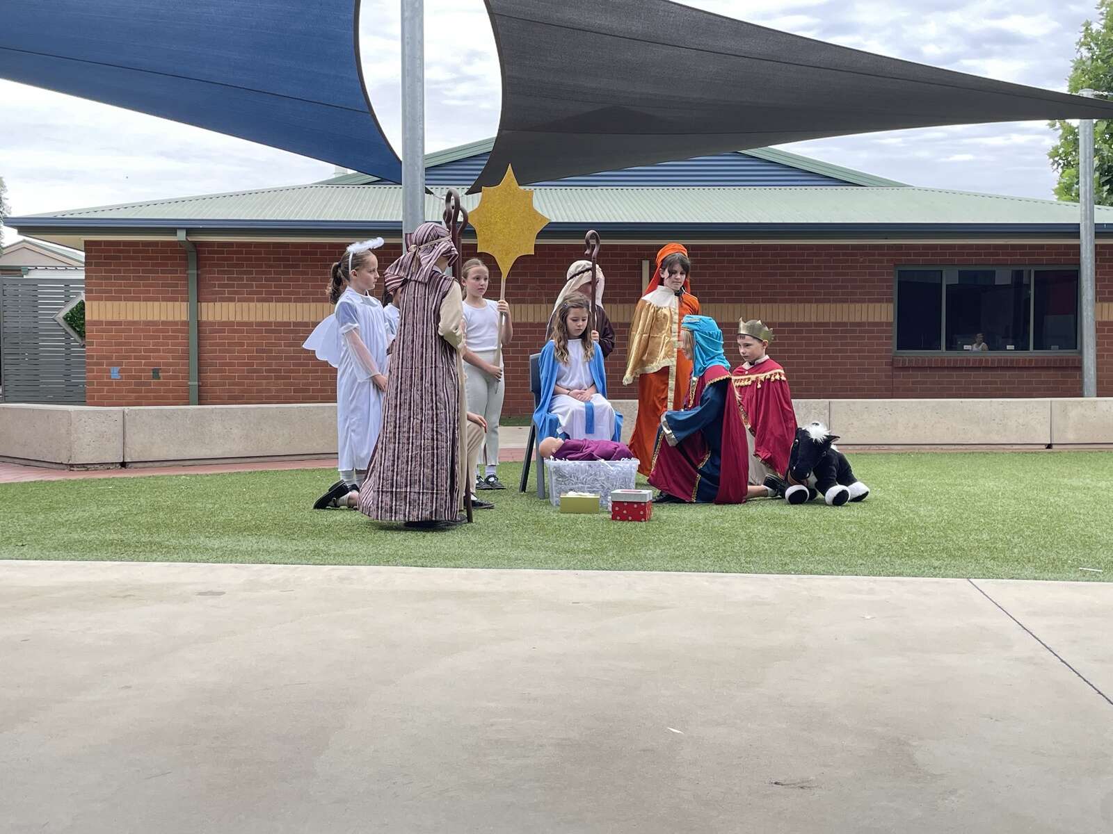 Cobram Anglican Grammar students’ Nativity play | Cobram Courier