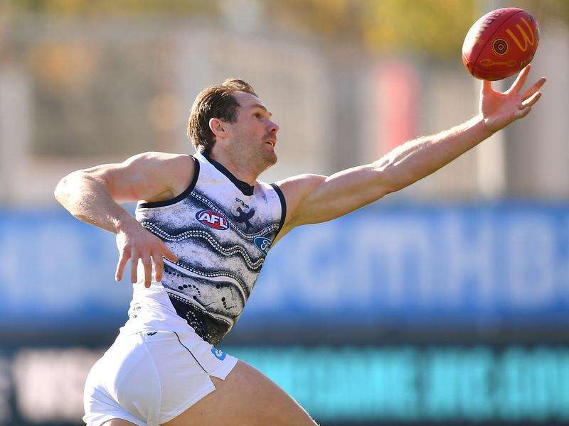 Dangerfield back, Cats rest Selwood in AFL | Campaspe News