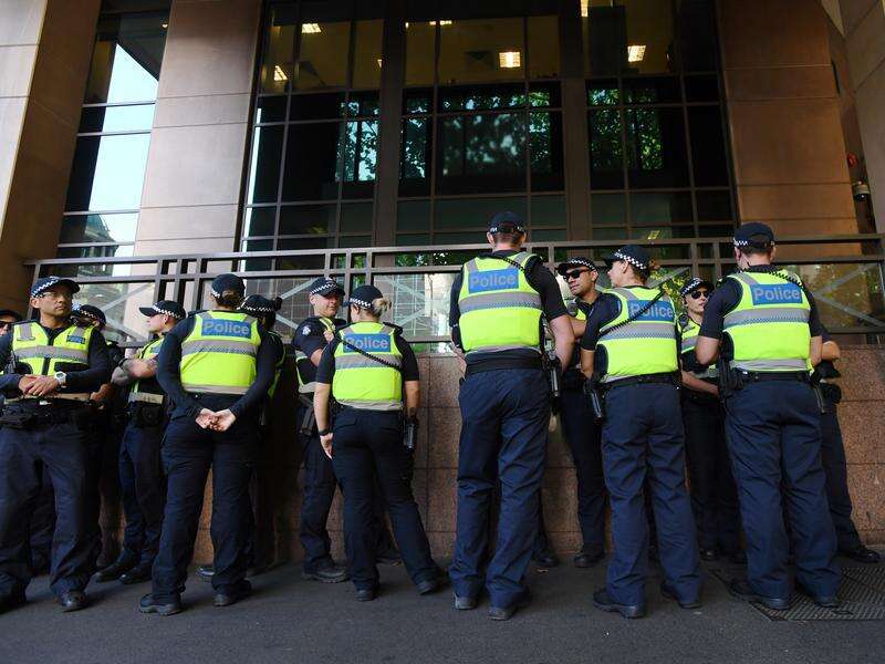 End in sight for bitter and prolonged police pay fight | Cobram Courier