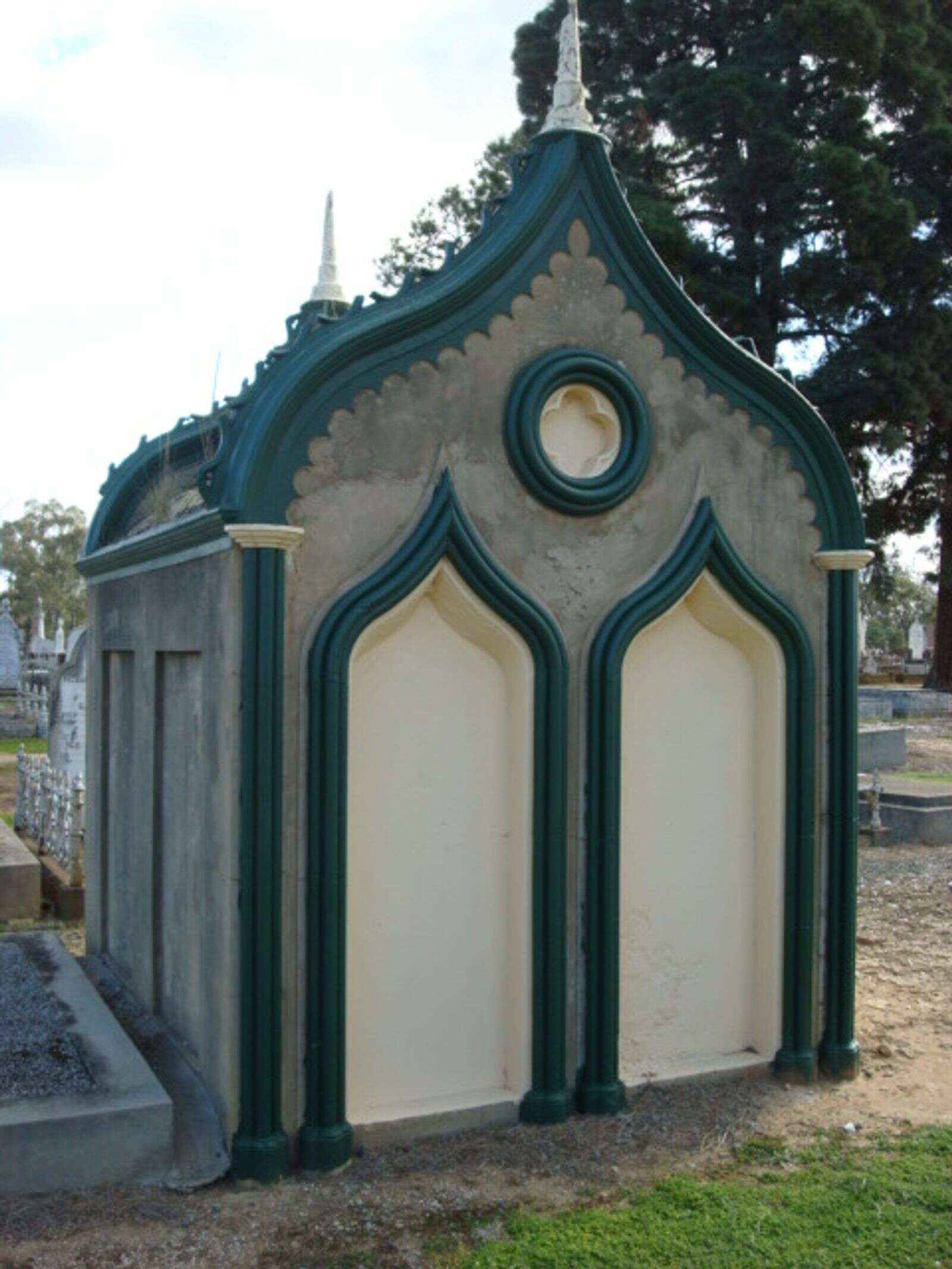 Unlocking the stories and secrets in our rural cemeteries | Riverine Herald