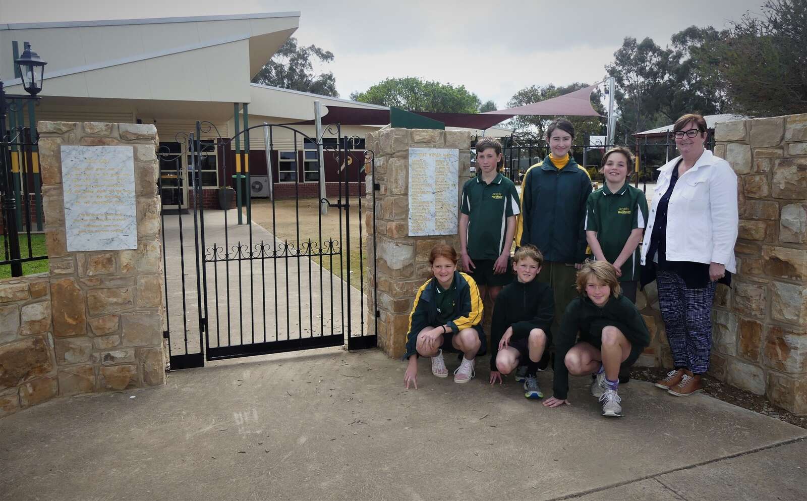 Metal gates weld Murchison Primary School generations together | Cobram ...