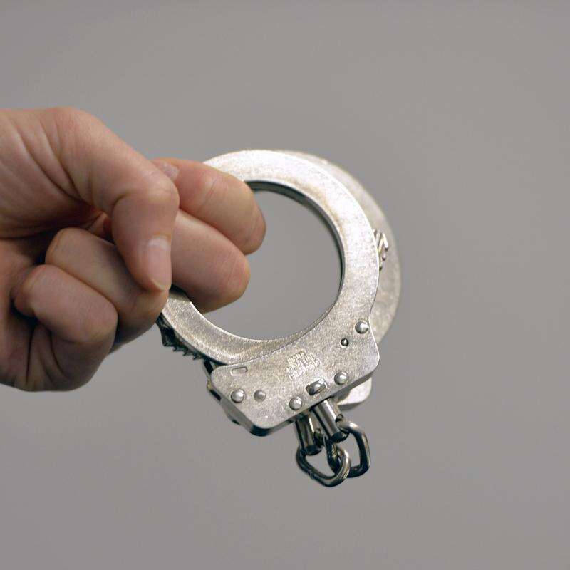 Jamie Hines wanted by police for outstanding warrants | Shepparton News