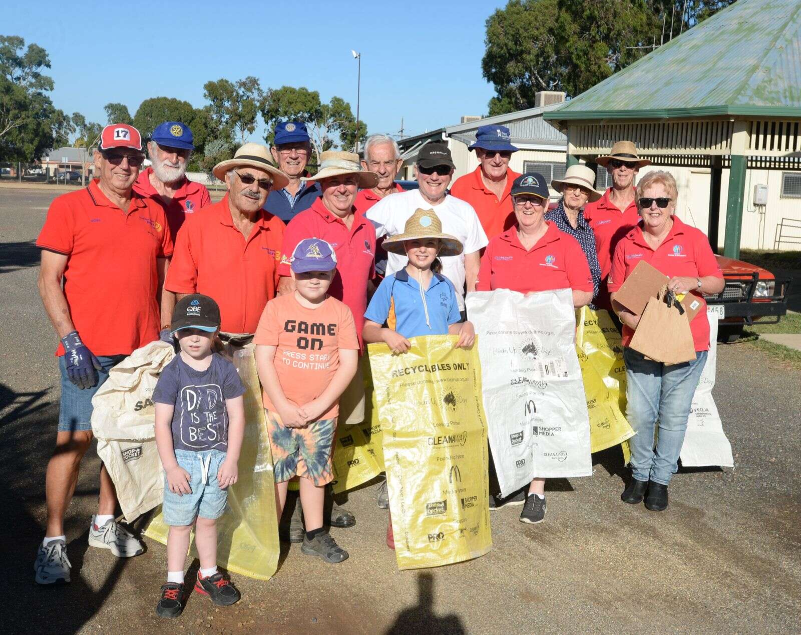Good clean-up roll-up | Yarrawonga Chronicle