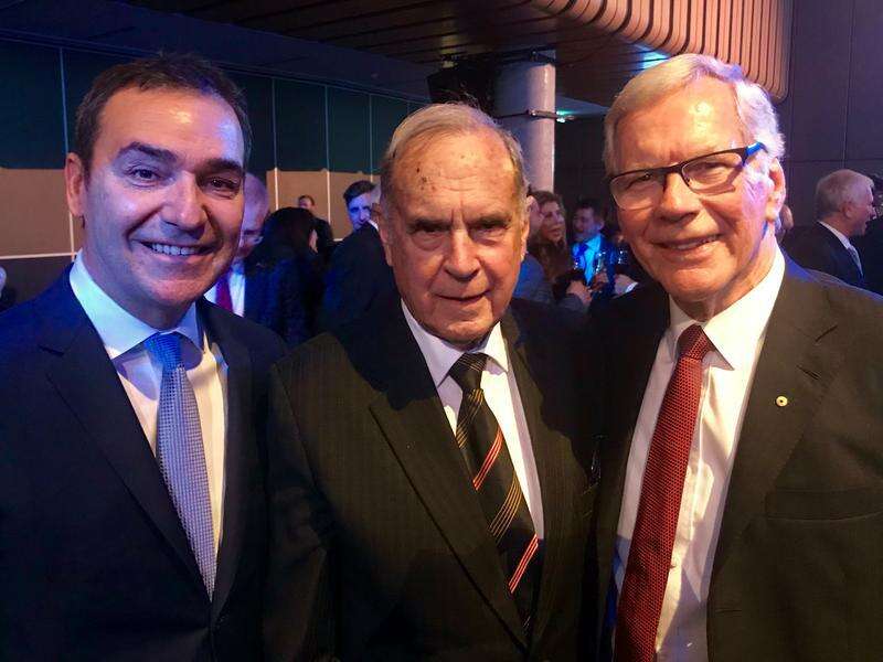 SA holds public salute to legendary leader Steele Hall | Country News
