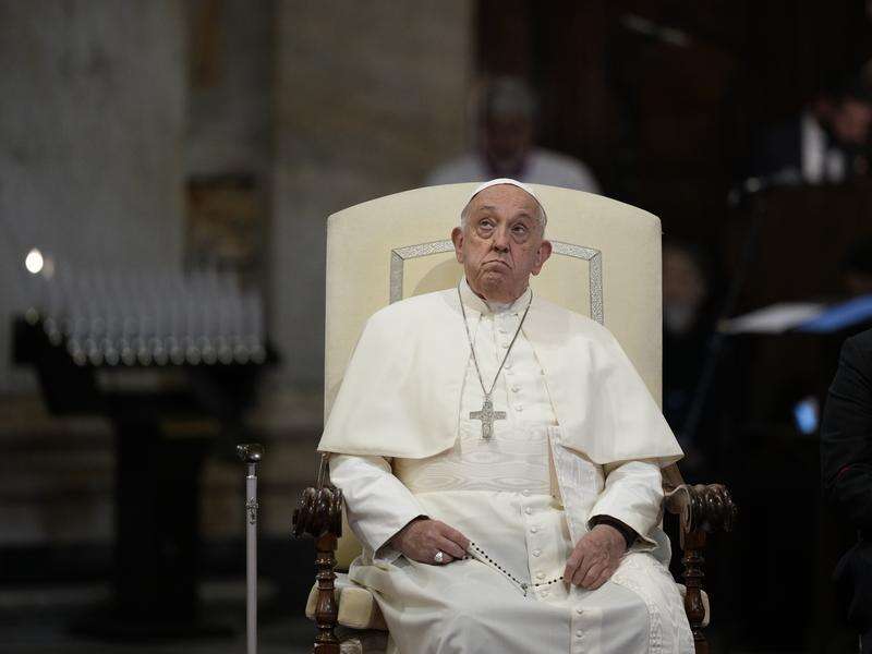 Australian Catholics join world mourning for Pope | Country News