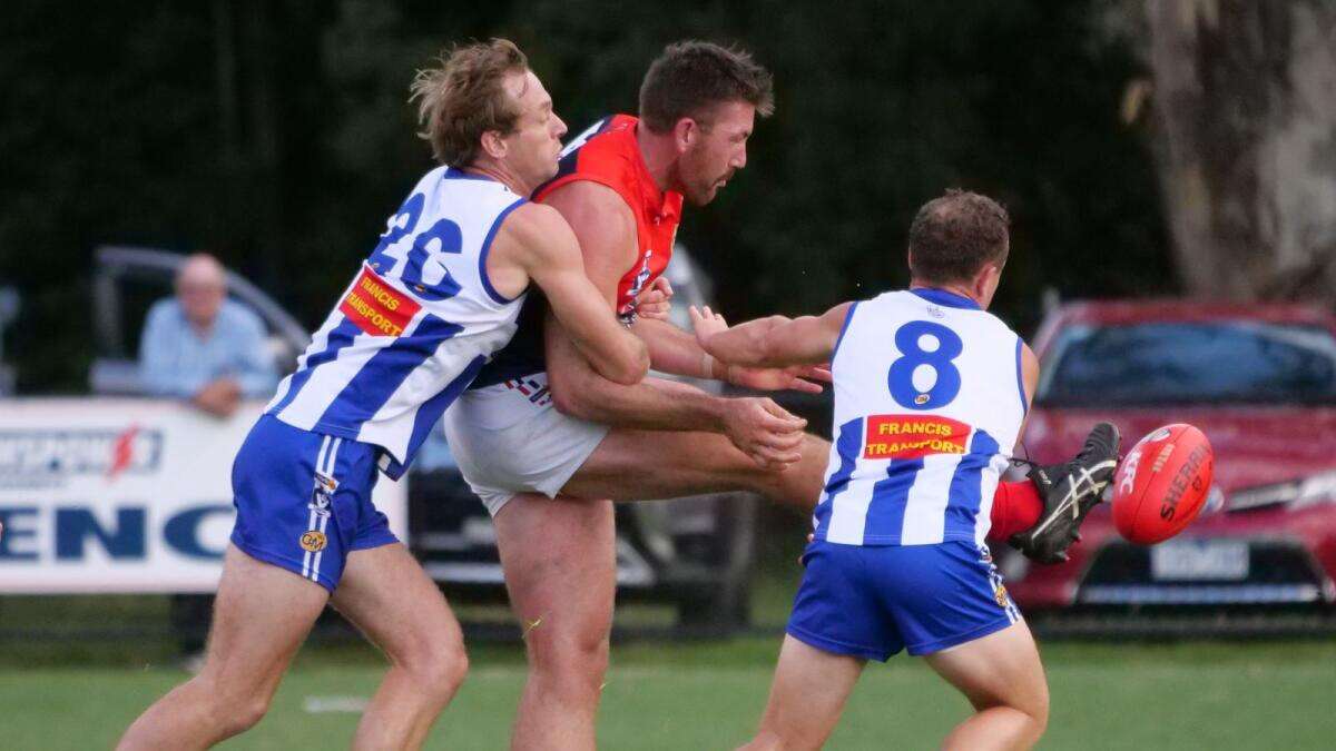 Lane footballing to Howlong | Country News