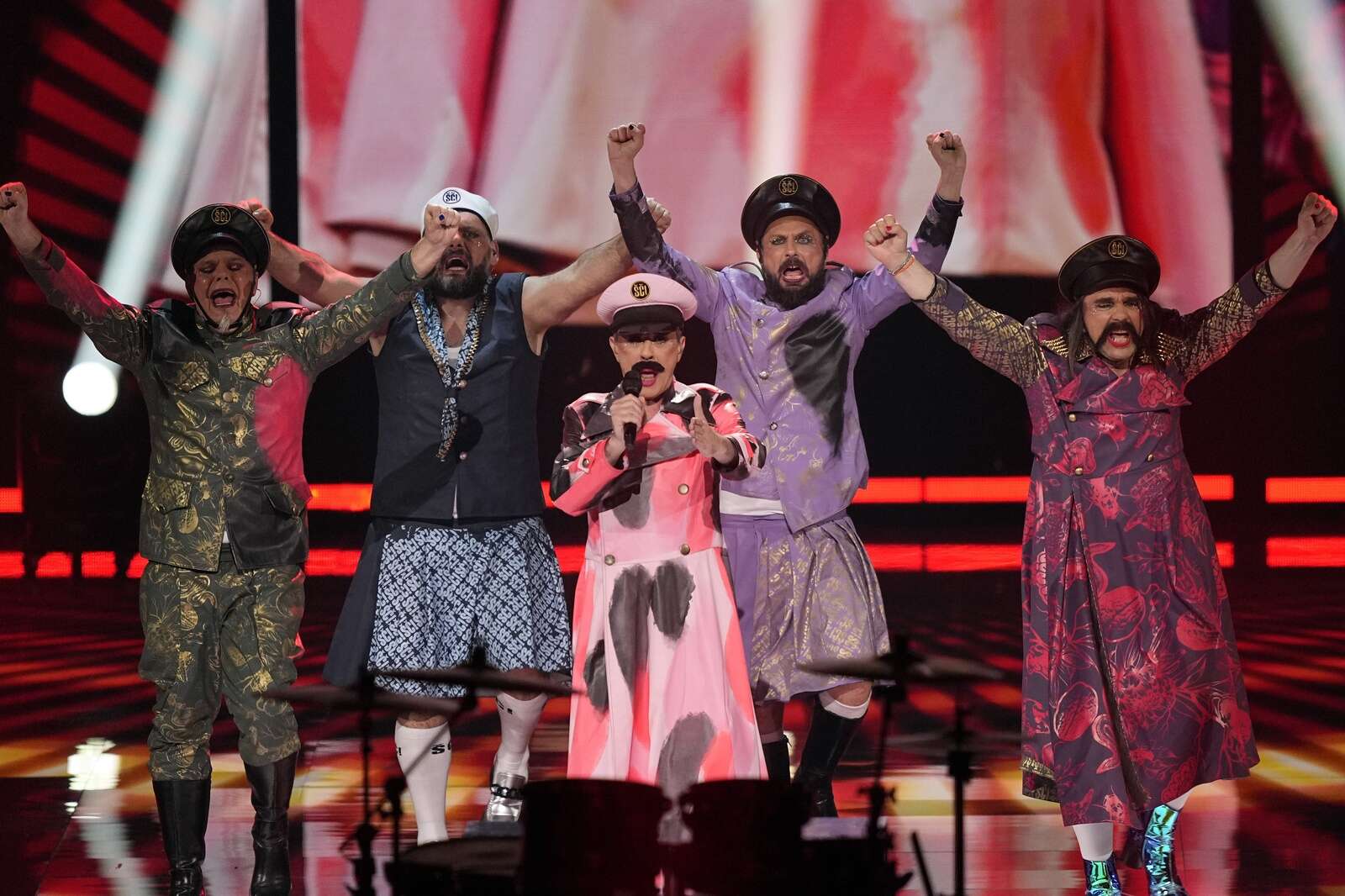 A welcome jab of nonsense | Riverine Herald