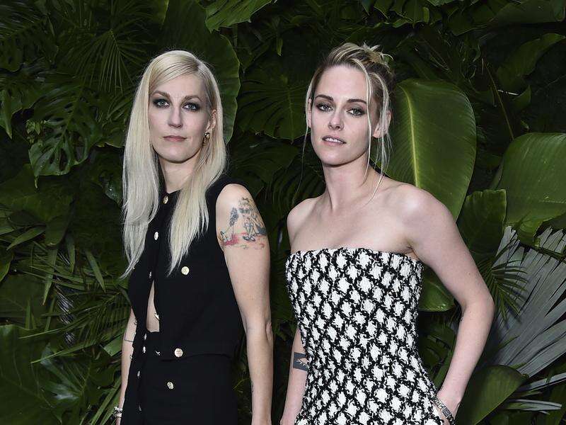 Actress Kristen Stewart marries girlfriend Dylan Meyer | Kyabram Free Press