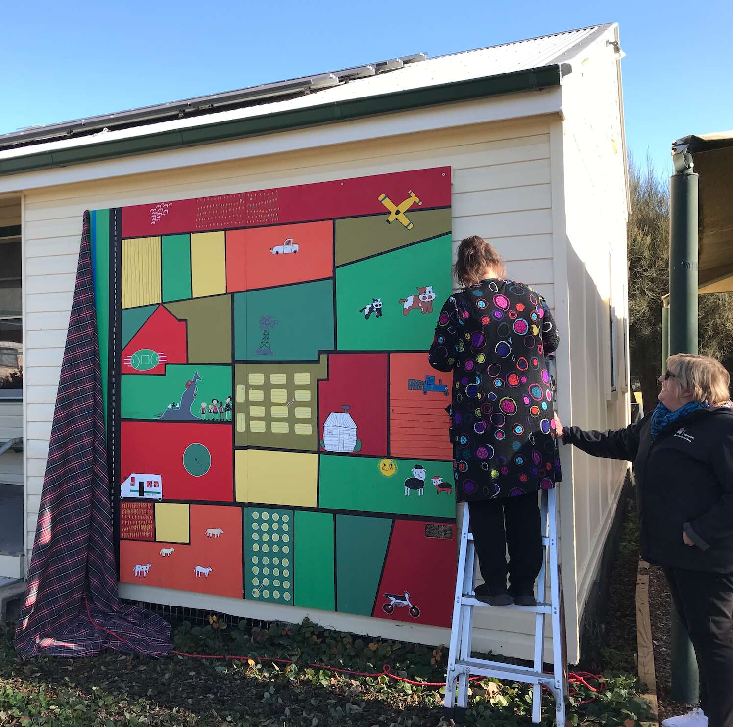 Young artists unveil new mural | Seymour Telegraph