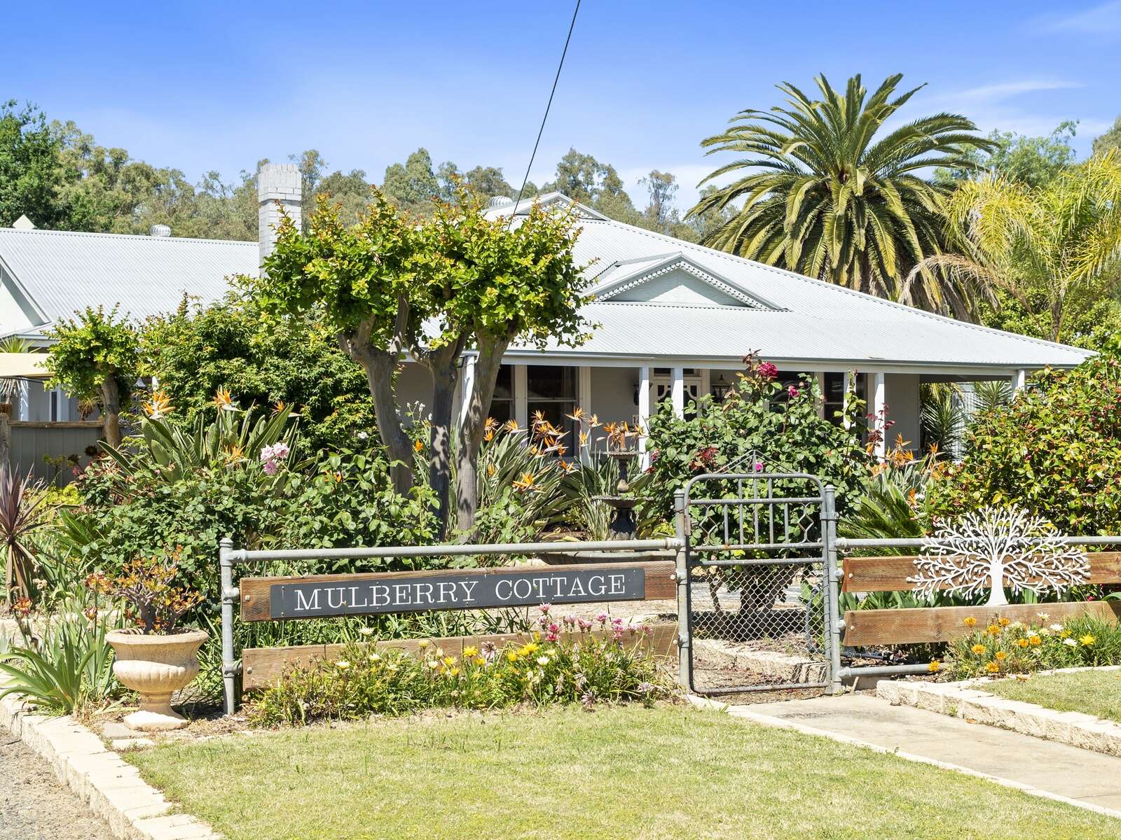 A charming cottage oasis | Cobram Courier