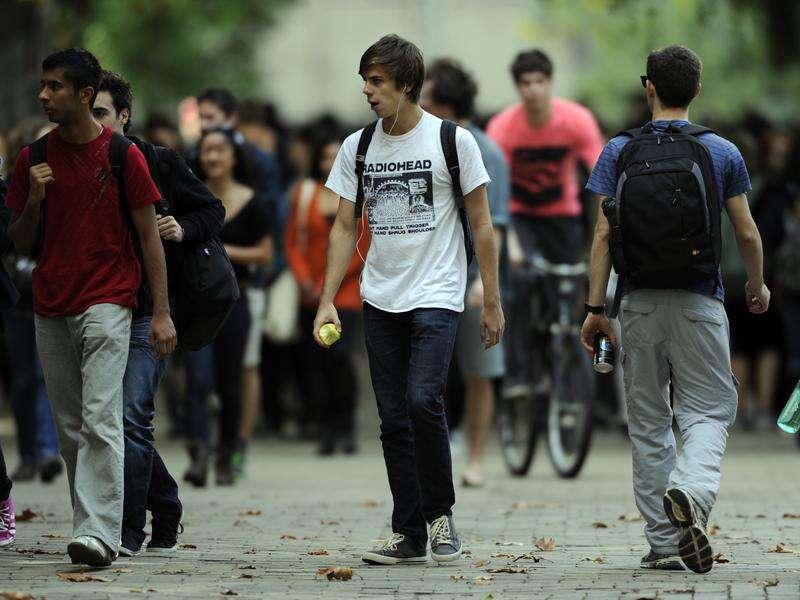 Uni boards stacked with corporate appointments: report | Country News