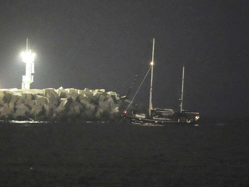 Aid ship docks in Israel as Gaza Strip access blocked | Kyabram Free Press