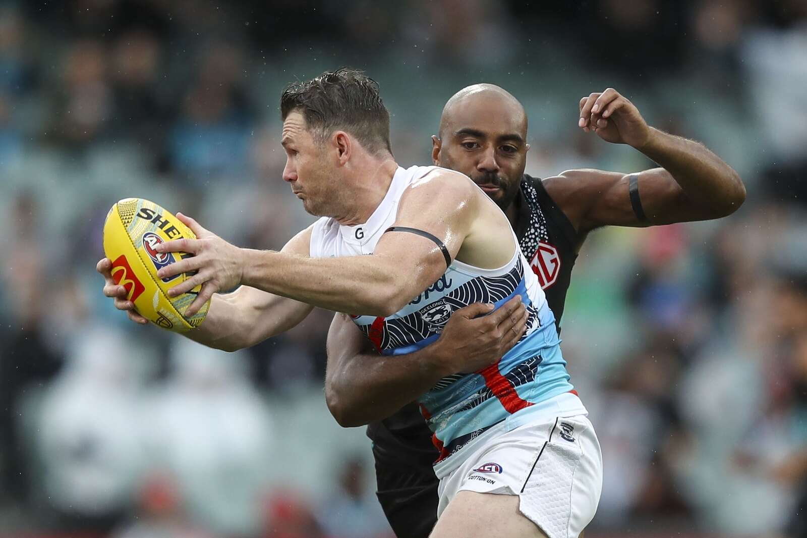 Hamstring injuries still haunt football clubs — but prevention is ...