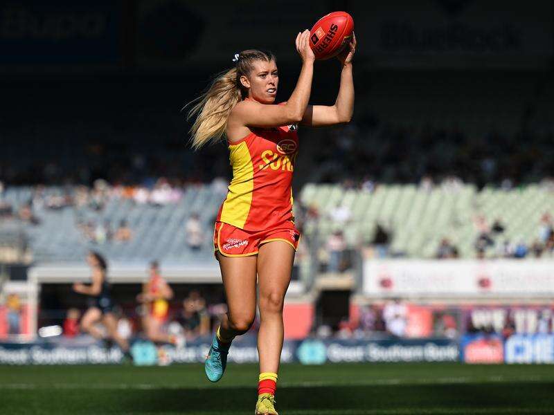 Suns forward Kalinda Howarth suffers ACL tear | Riverine Herald