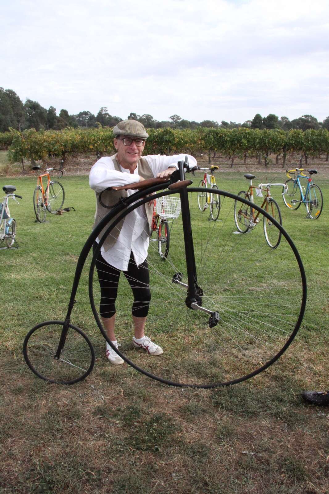 Cycling royalty join vintage bike riders | Shepparton News