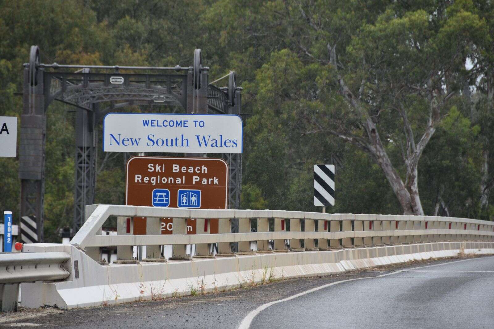 Victoria and NSW reunite as border opens | Shepparton News