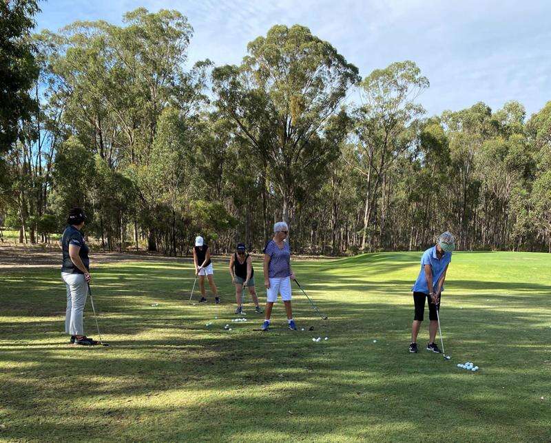 Seymour Golf Club encourages displaced athletes to give golf a go ...