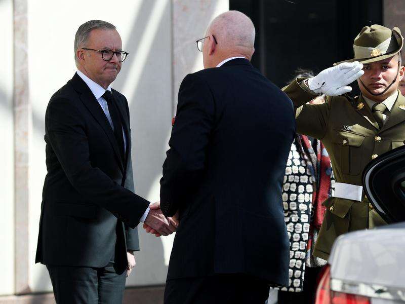 Too soon for talk of republic: Albanese | Country News