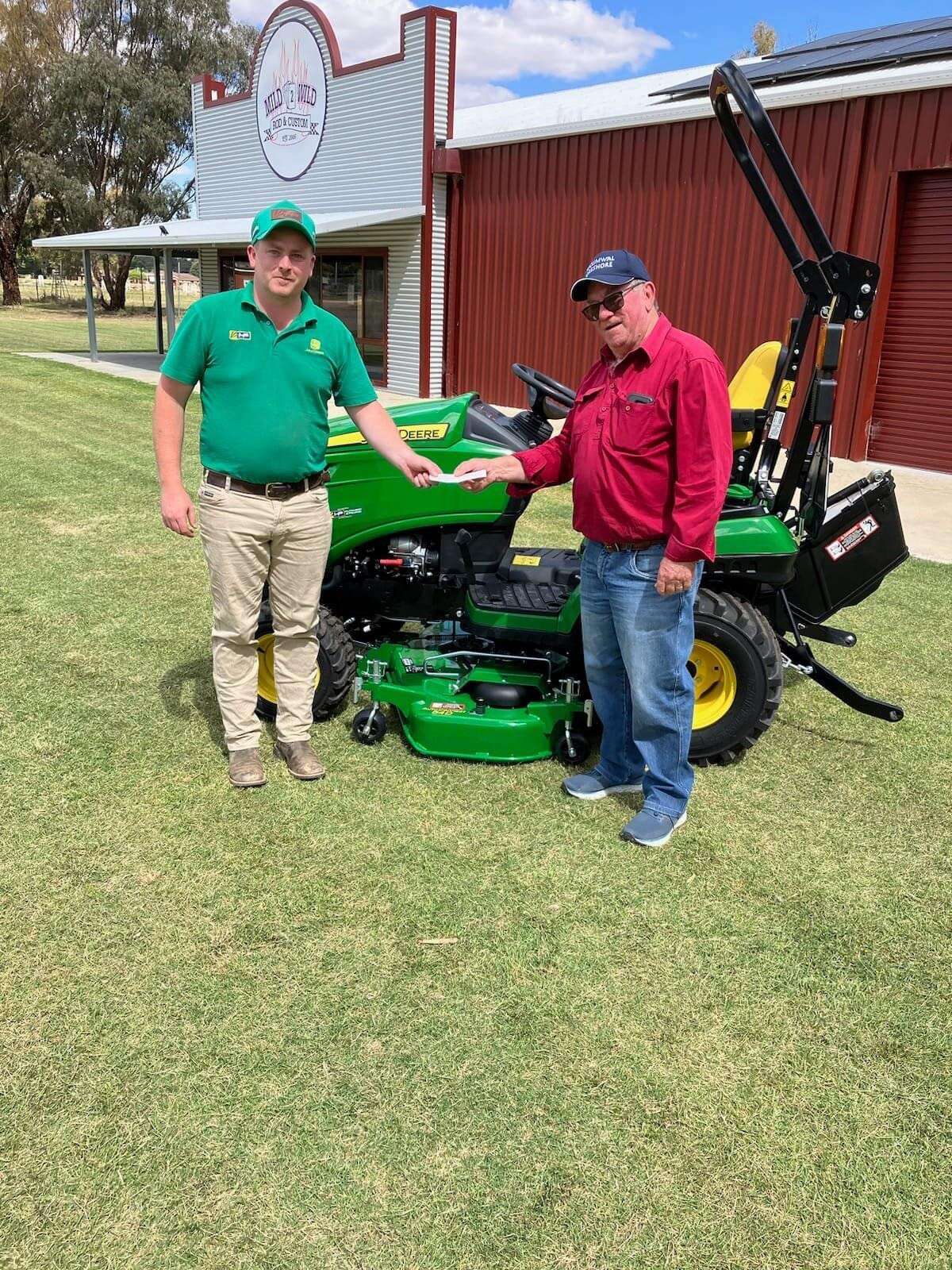 Visitor investment helps keep foreshore looking good | Dairy News Australia