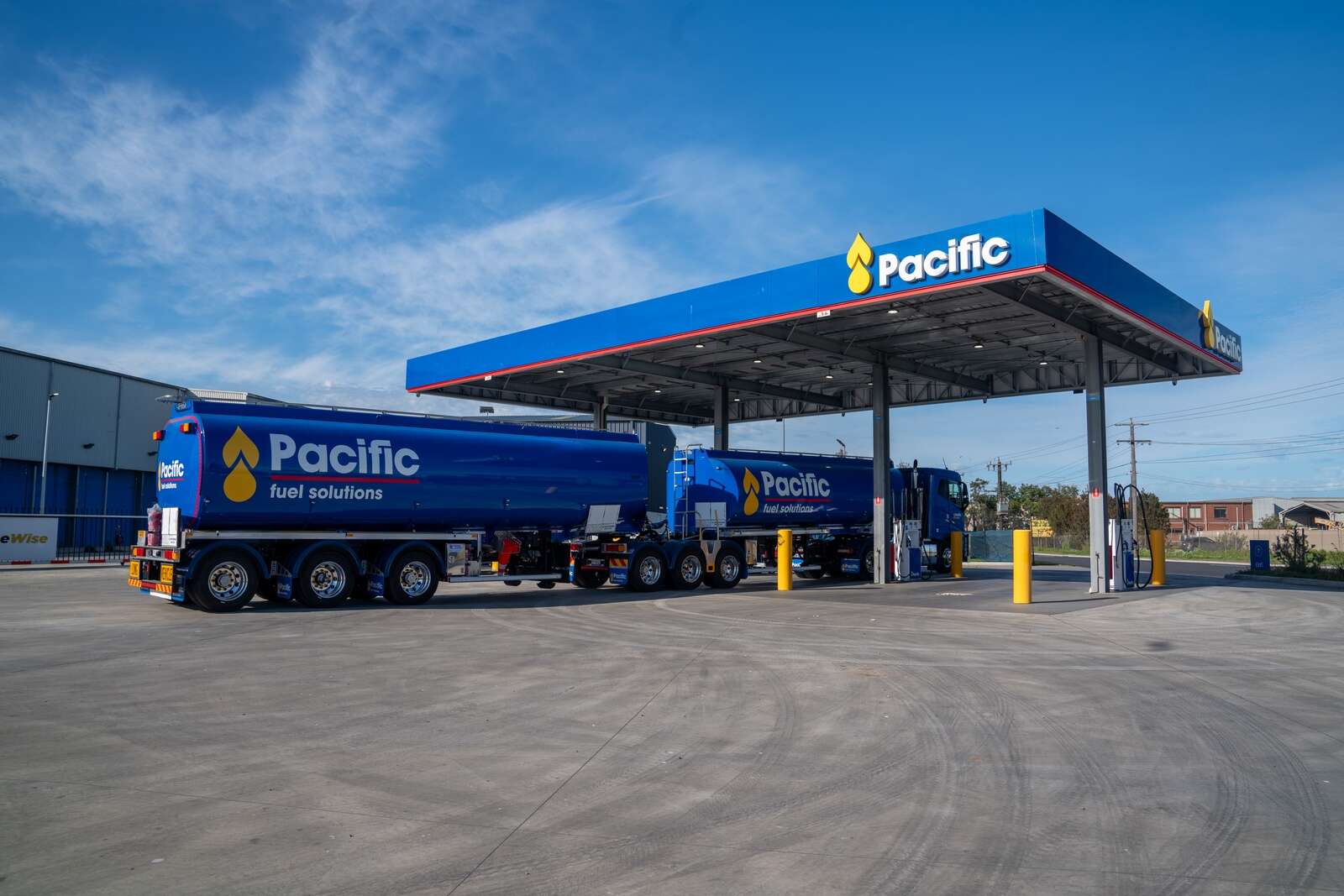 Pacific blue changing the colour of fuel distribution in the GV ...