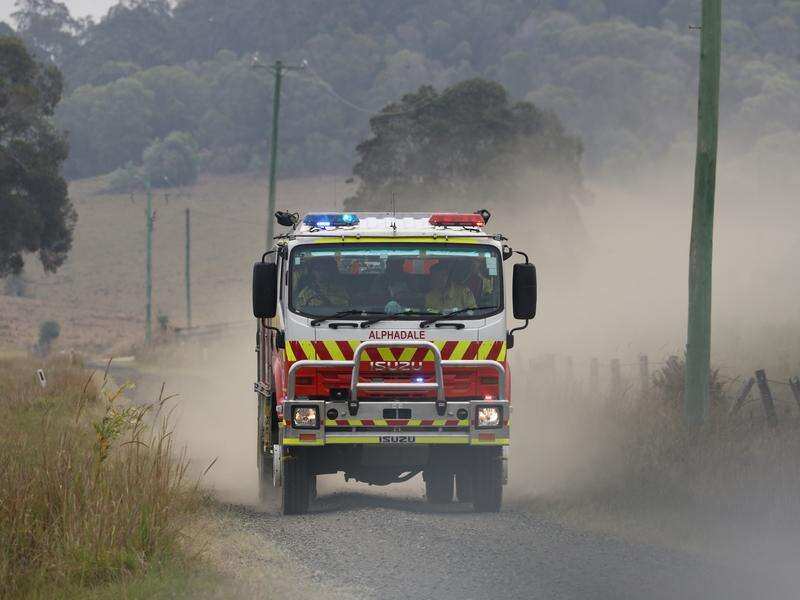 Man dies in bushfire on NSW north coast | Country News