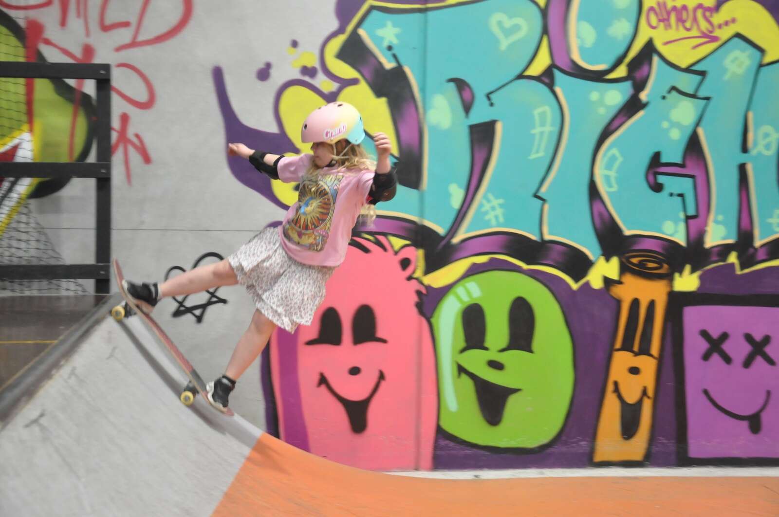 Skateboarding classes at Gnarly Neighbours boost kids' confidence ...