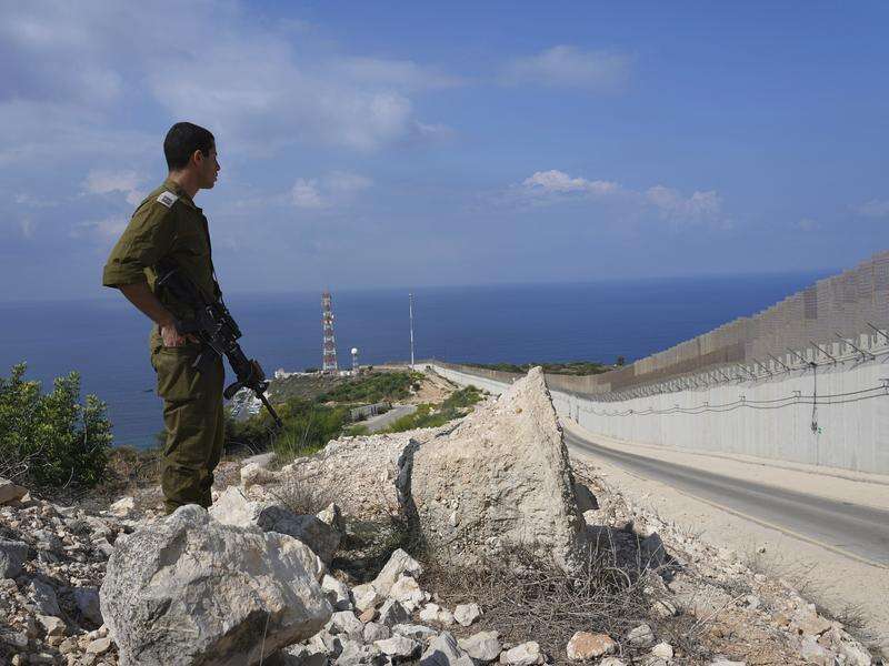 Israeli gunboats 'violated Lebanon waters' | Country News