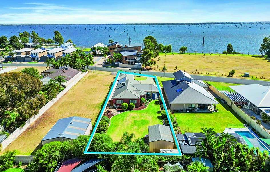 Stunning lake views! | Seymour Telegraph