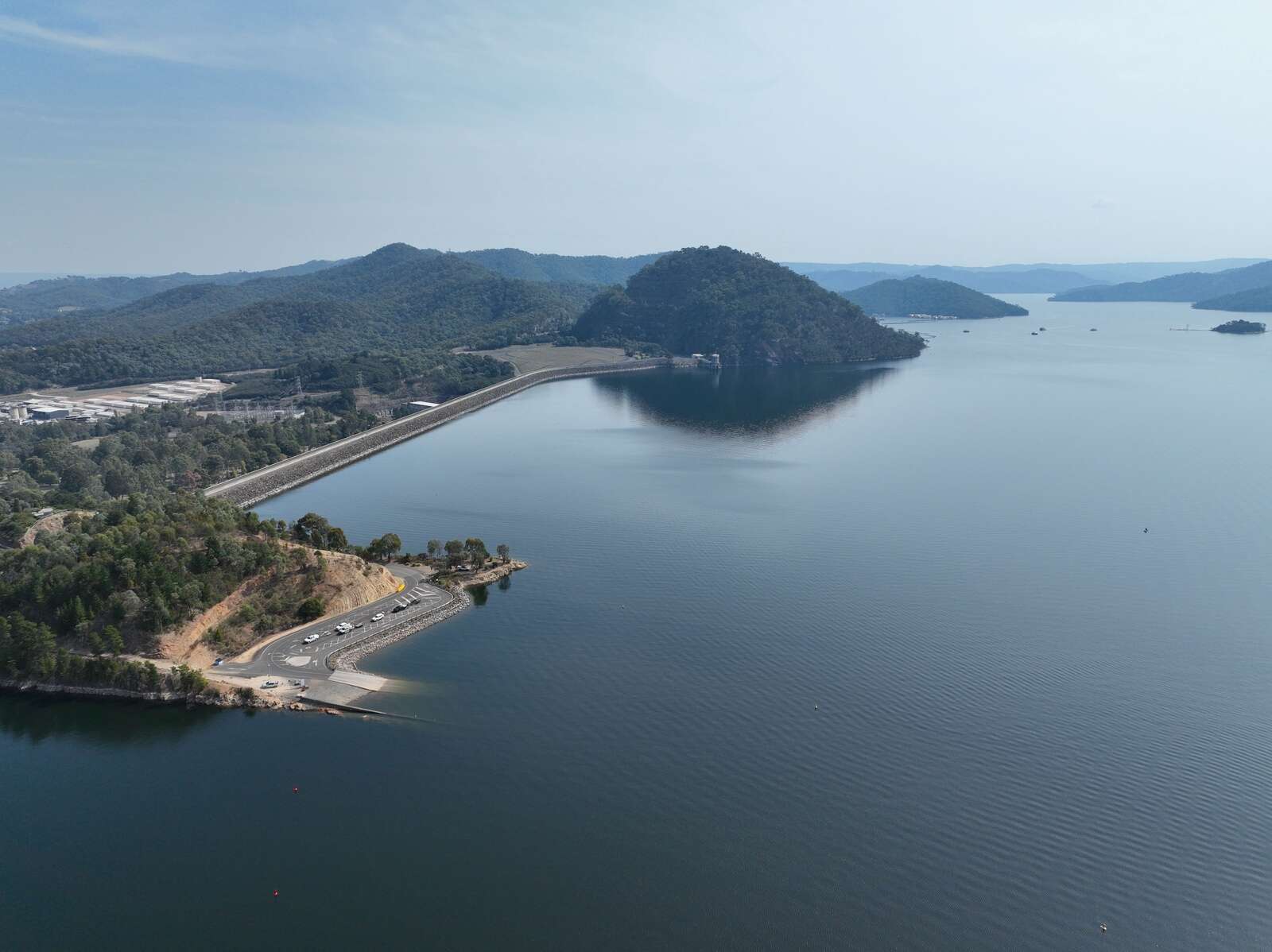 Blue-green algae alert for Lake Eildon | Country News