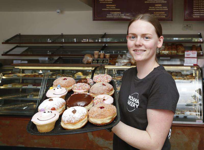 Christmas is on the menu at Moama Bakery | Riverine Herald