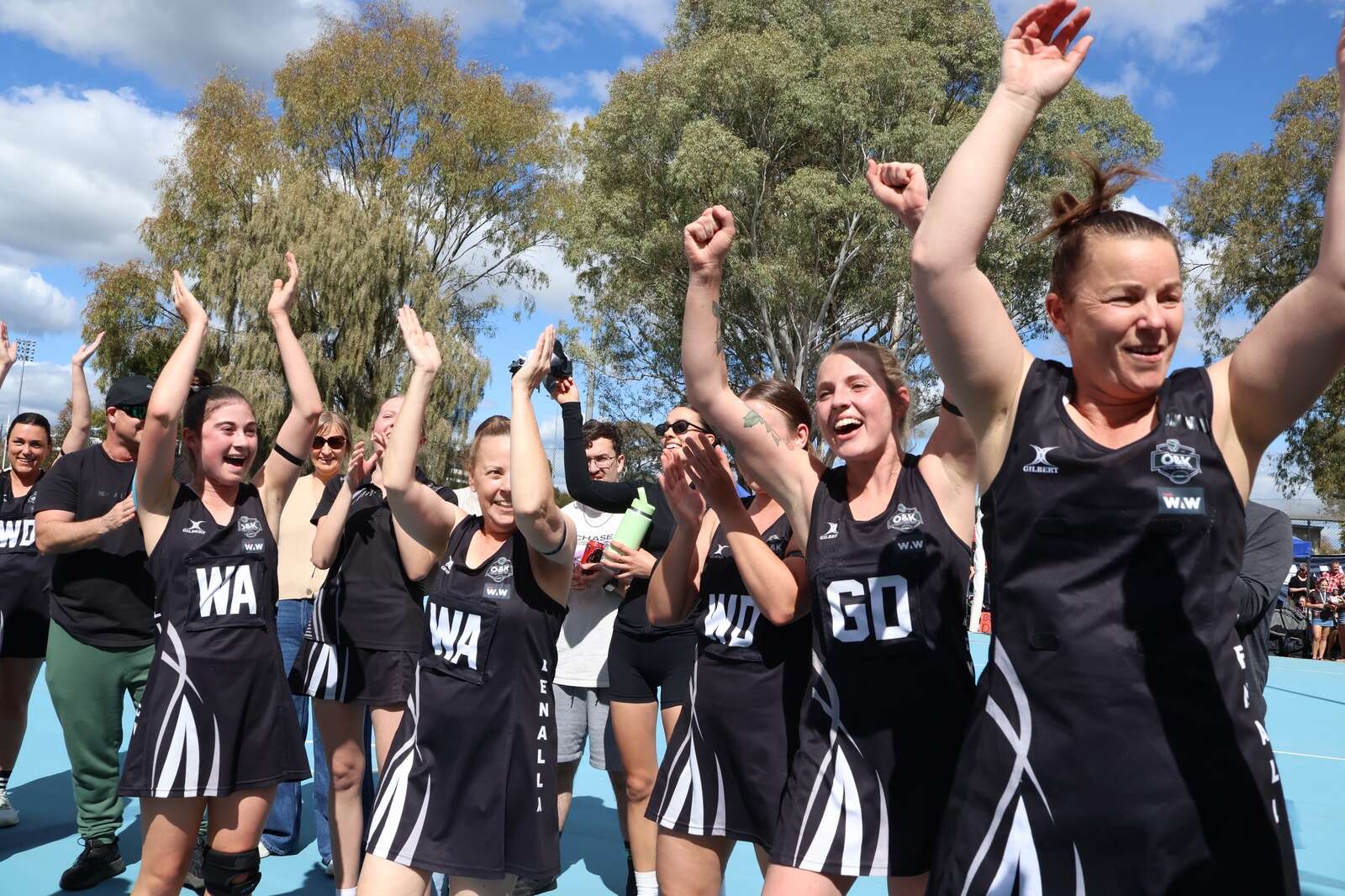 Fairytale finish as All Blacks end two-decade wait for flag | Benalla ...