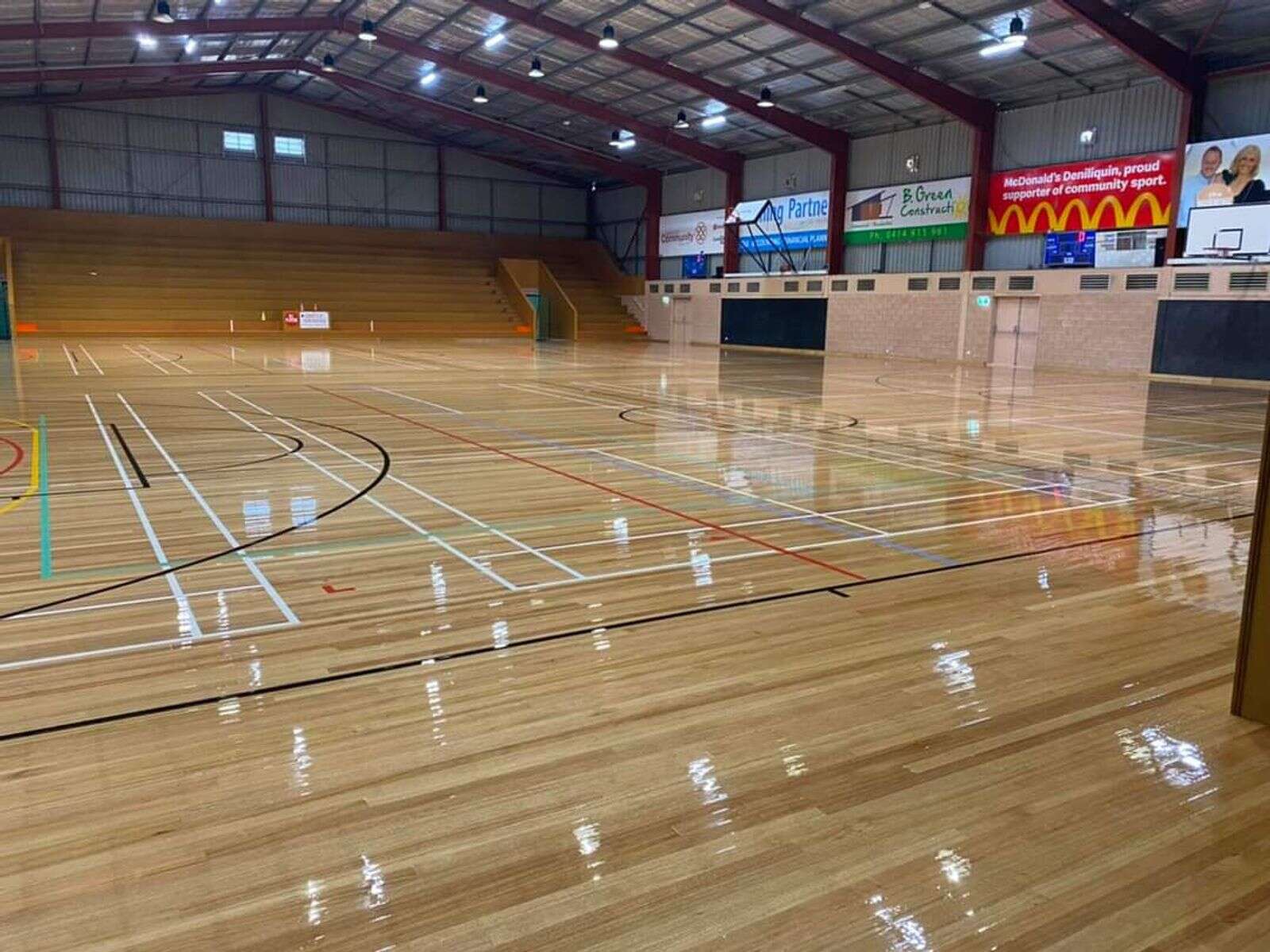 New surface for stadium floor | Shepparton News